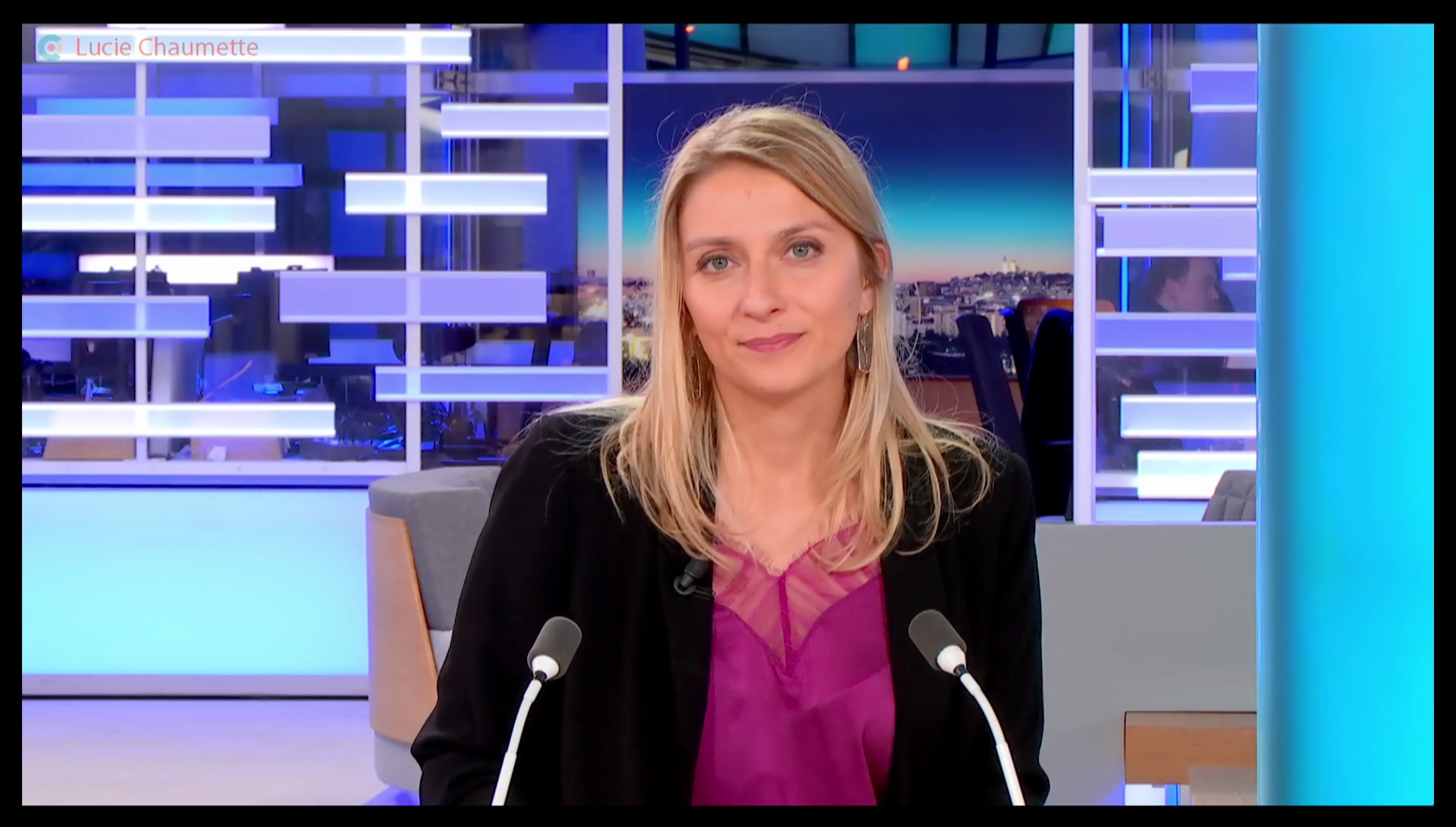 Lucie Chaumette - Planète Info - Les Belles de la Télé