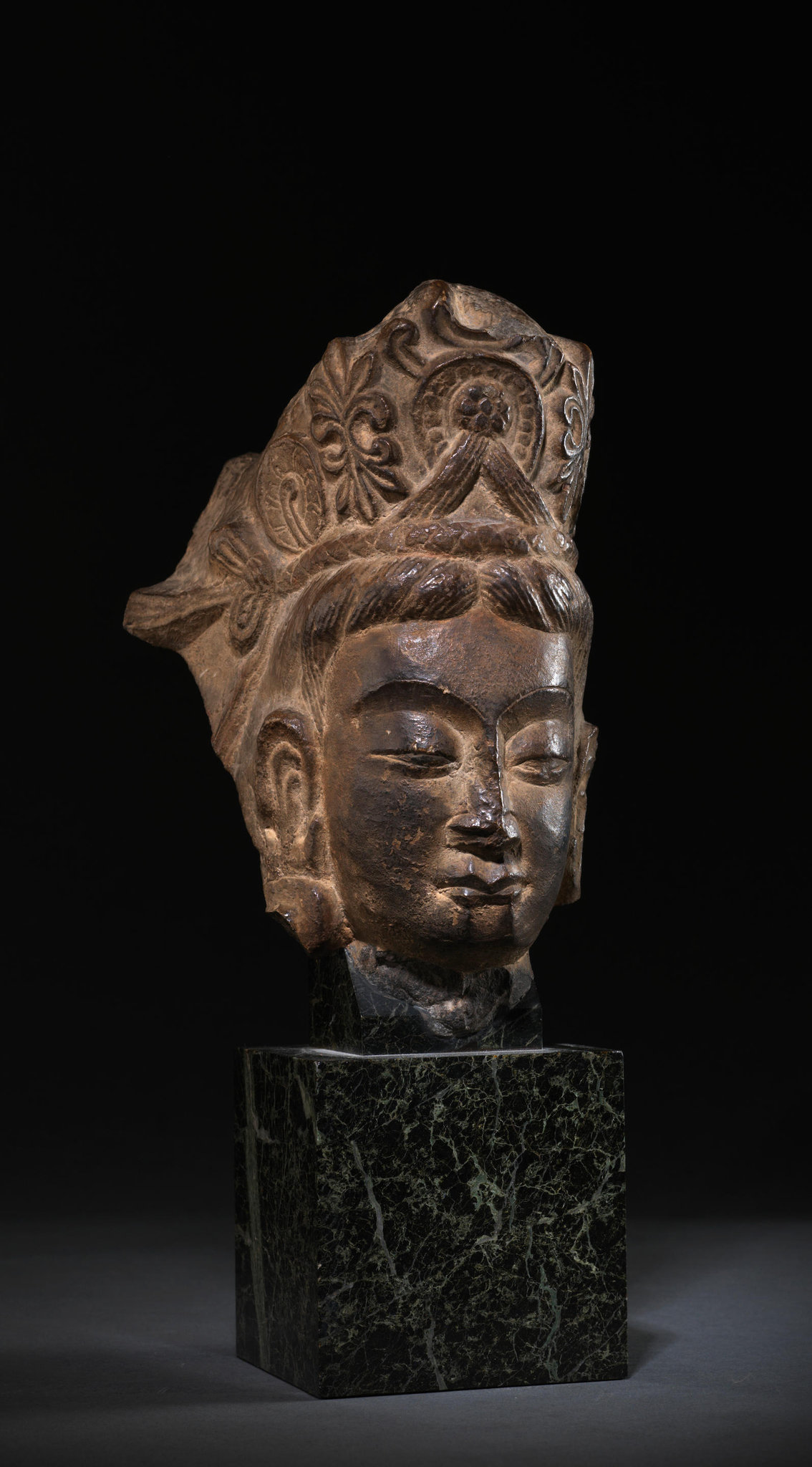 A very rare stone head of a bodhisattva, Longmen, Northern Wei Dynasty ...