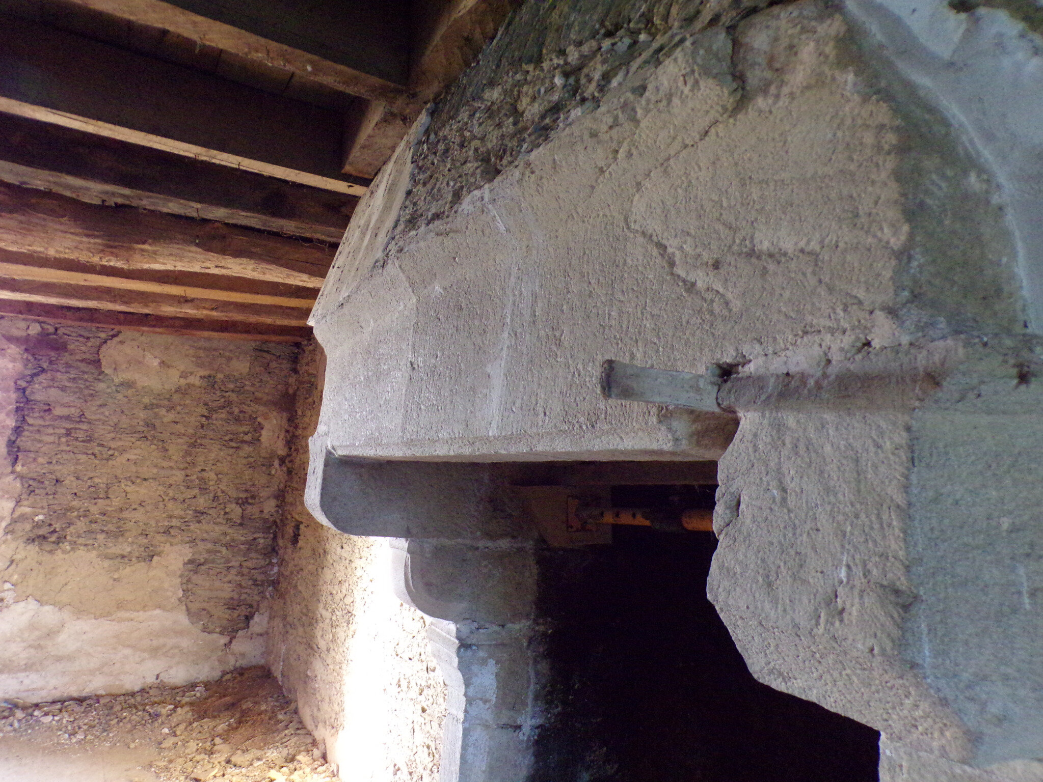 La cheminée d'une chambre. - TREVENALEUC, un manoir breton