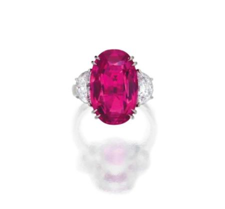 "The Burma Rose". A magnificent platinum, ruby and diamond ring - Alain ...