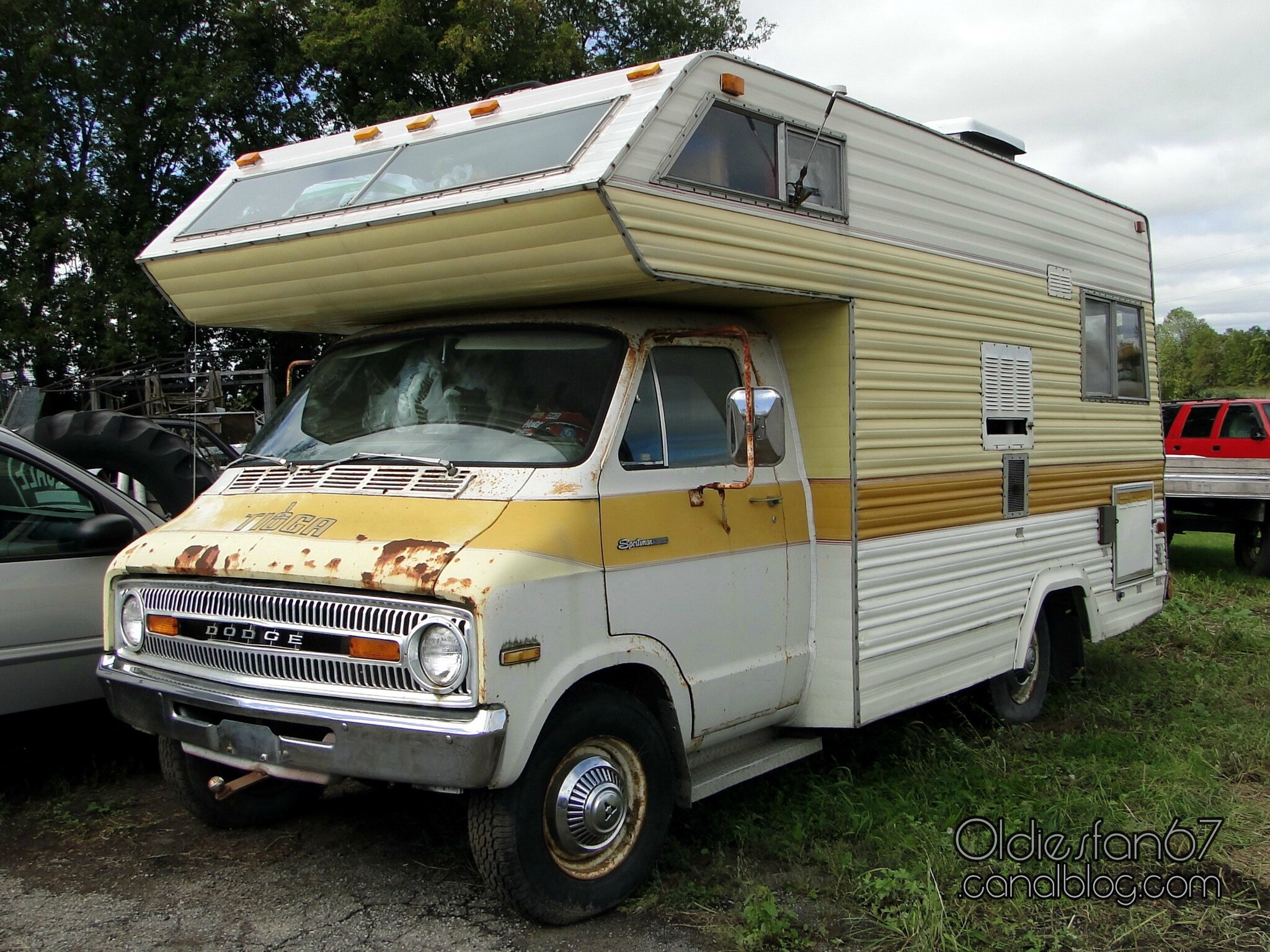 Dodge B100 Sportsman Tioga motorhome 1971-1973 - Oldiesfan67 "Mon blog ...