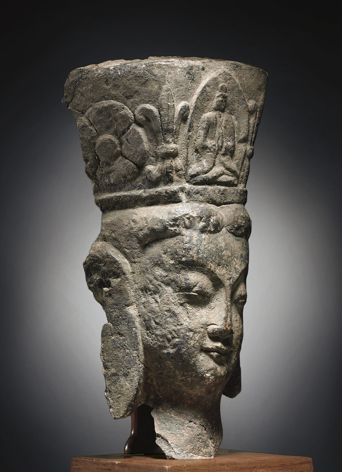 A dark grey stone head of a bodhisattva, Northern Wei Dynasty (386-584 ...