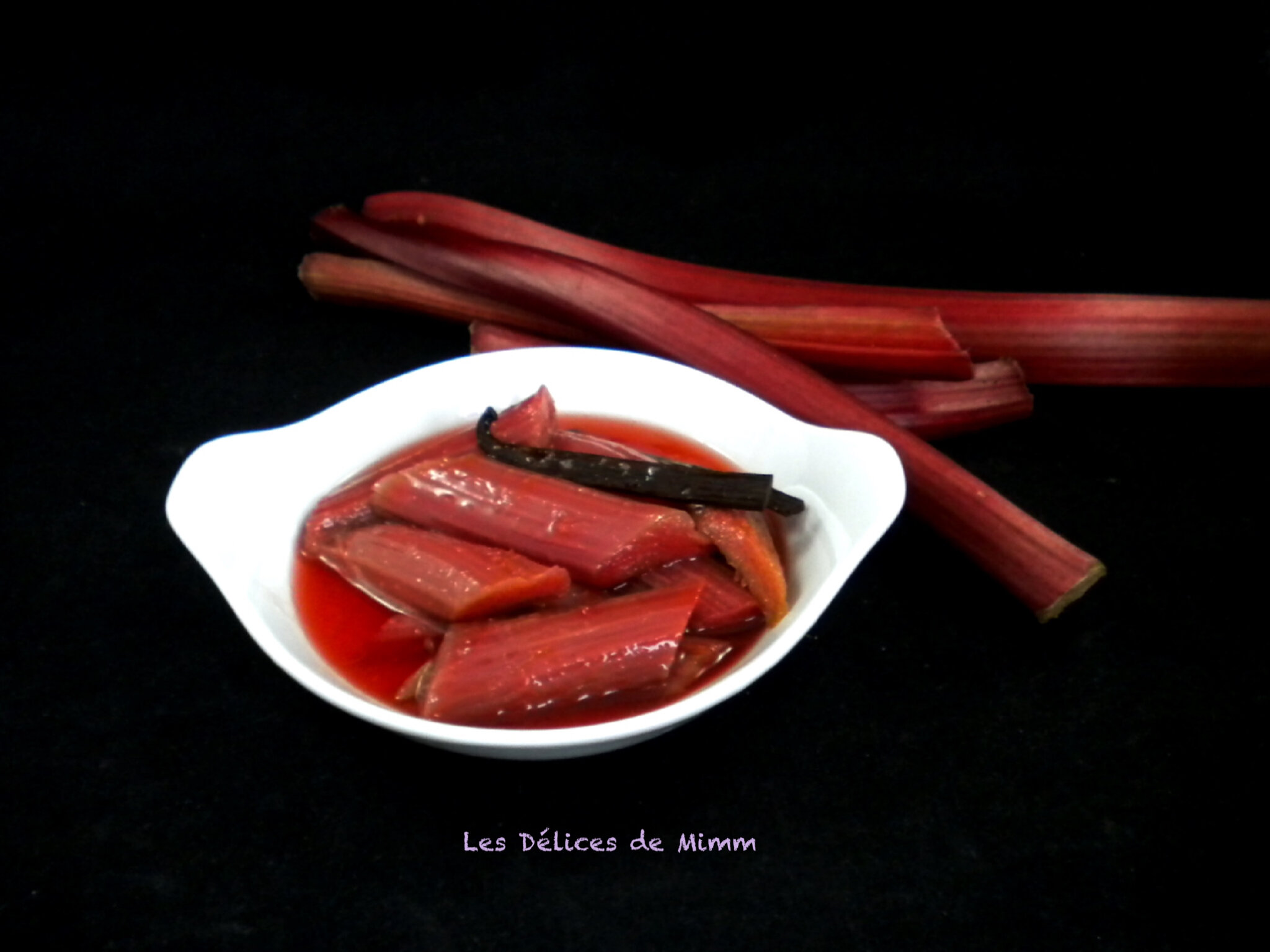 Rhubarbe confite au four - Les Délices de Mimm