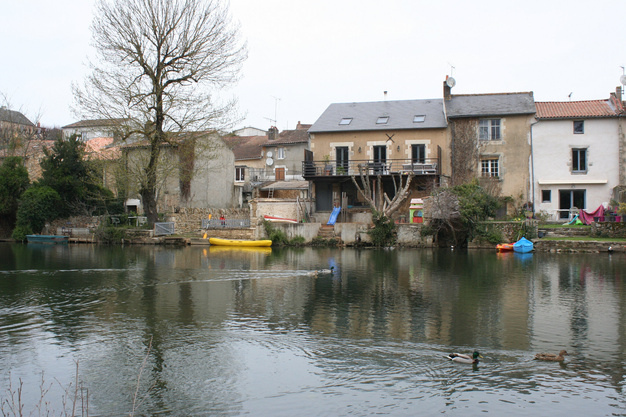 Vivonne (Vienne) - Je traine ici et là ...