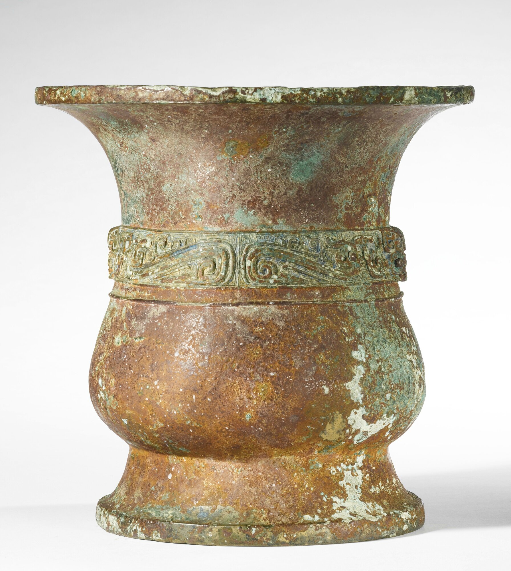 A bronze wine vessel (zun), Middle Western Zhou Dynasty, 10th-9th ...