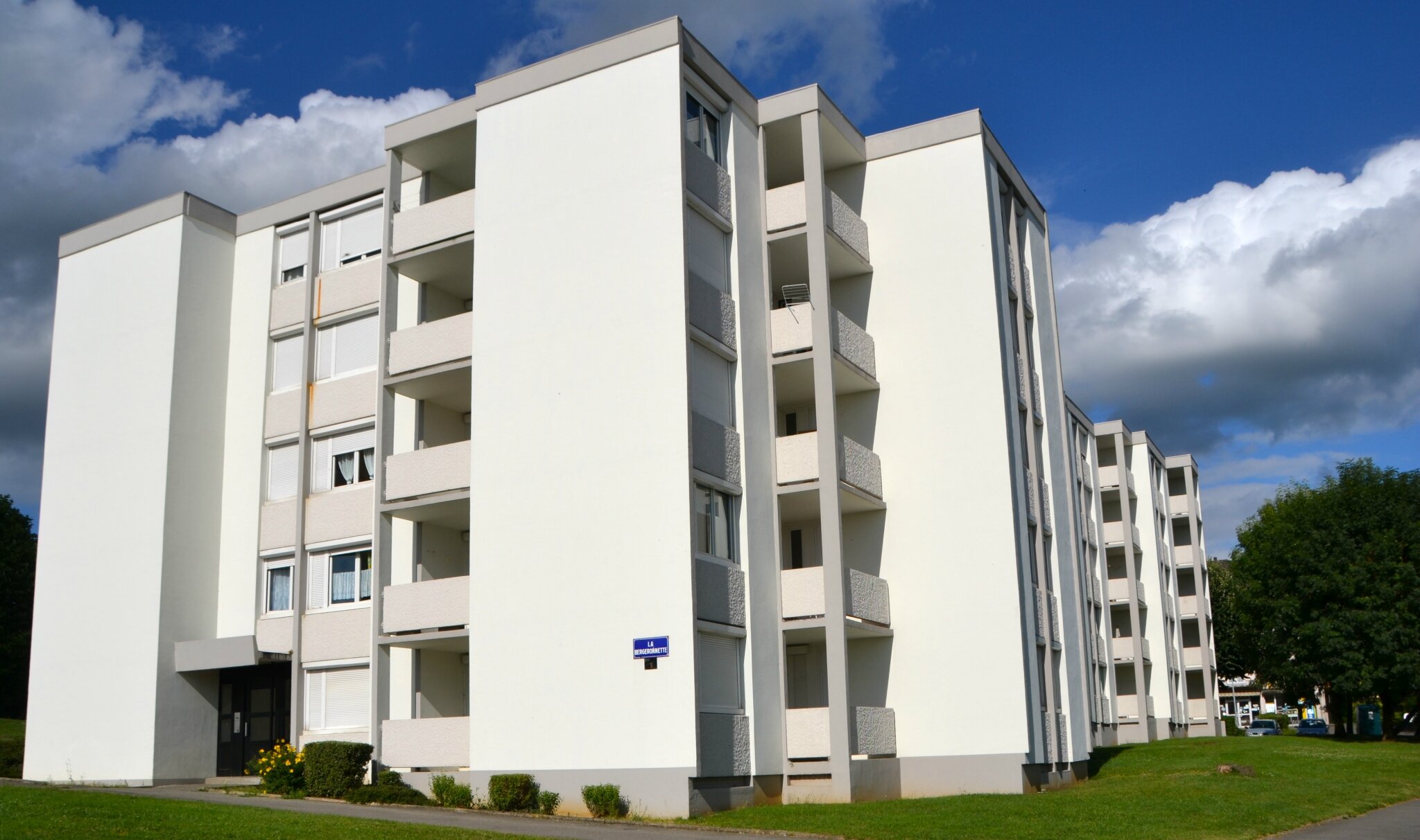 DES LOGEMENTS HLM TOUJOURS DISPONIBLES POUR RÉPONDRE AUX BESOINS LOCAUX ...