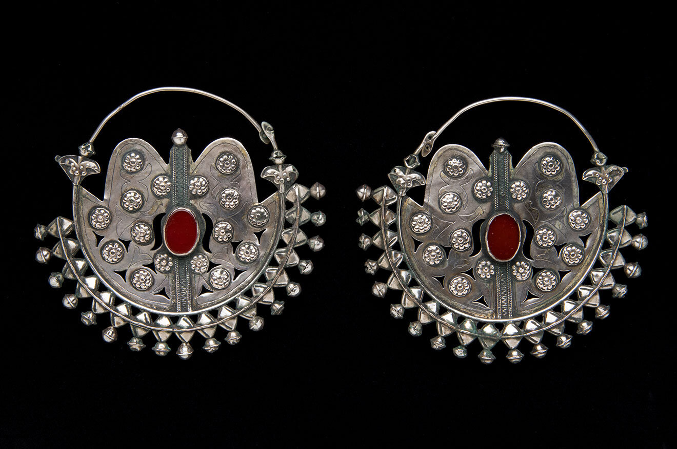 San Antonio Museum of Art exhibits works from the Elizabeth and Robert ...