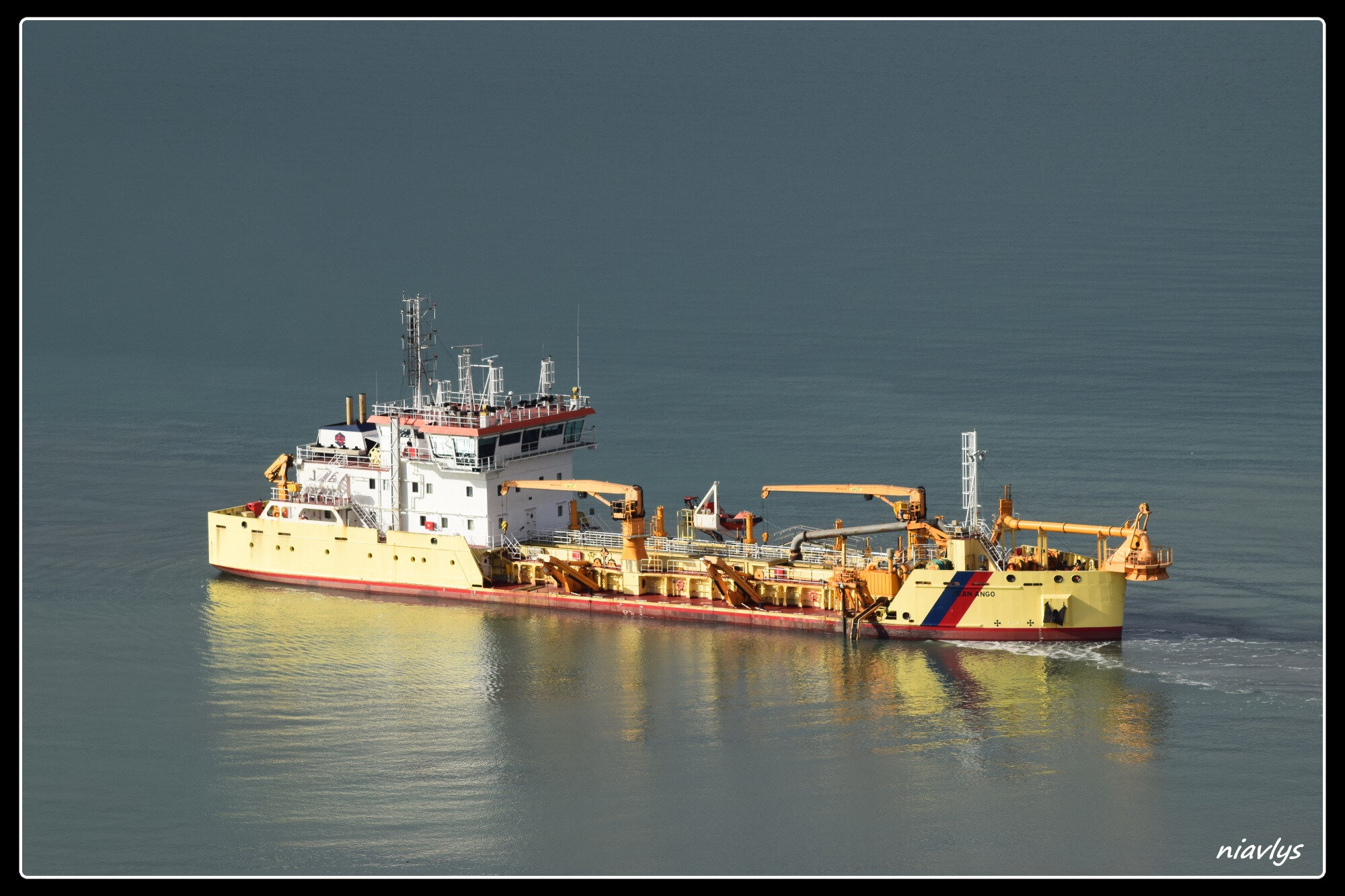 La drague JEAN ANGO - Photos du Havre, du Port et de sa région