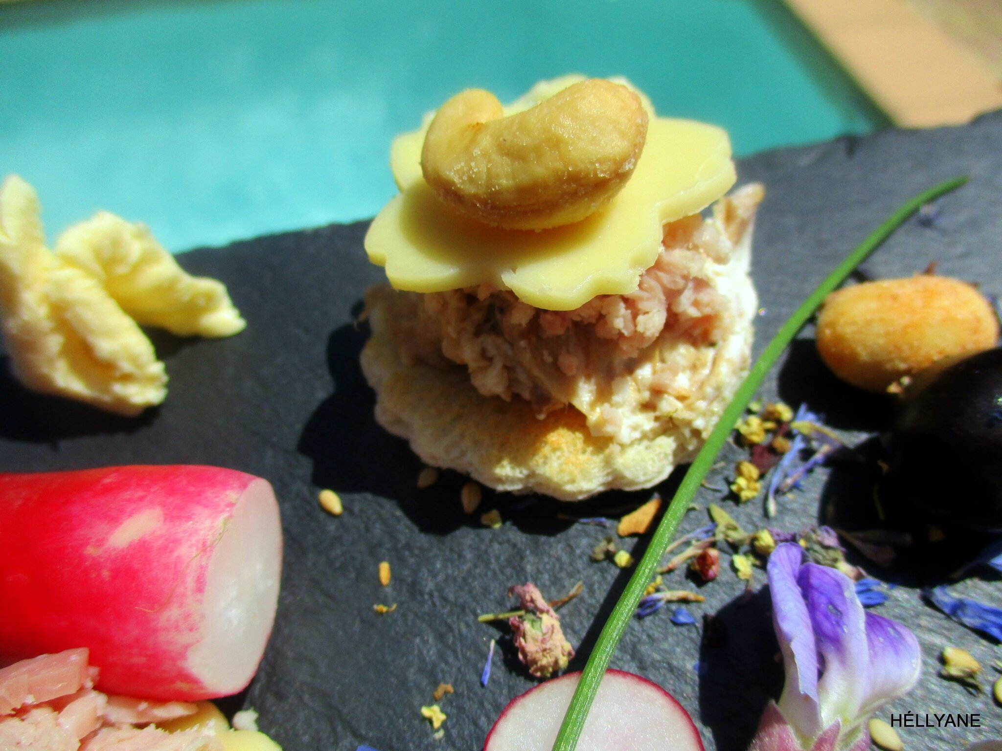 Mini bouchées - amuse-bouches "fromage thon" ou un jambon beurre ...