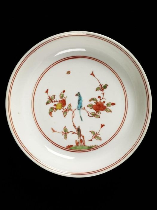 Dish with overglaze enamel decoration, Ming dynasty, Zhengde mark and ...