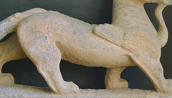 Mythical animal, Eastern Han dynasty, 25 - 220 CE - Alain.R.Truong