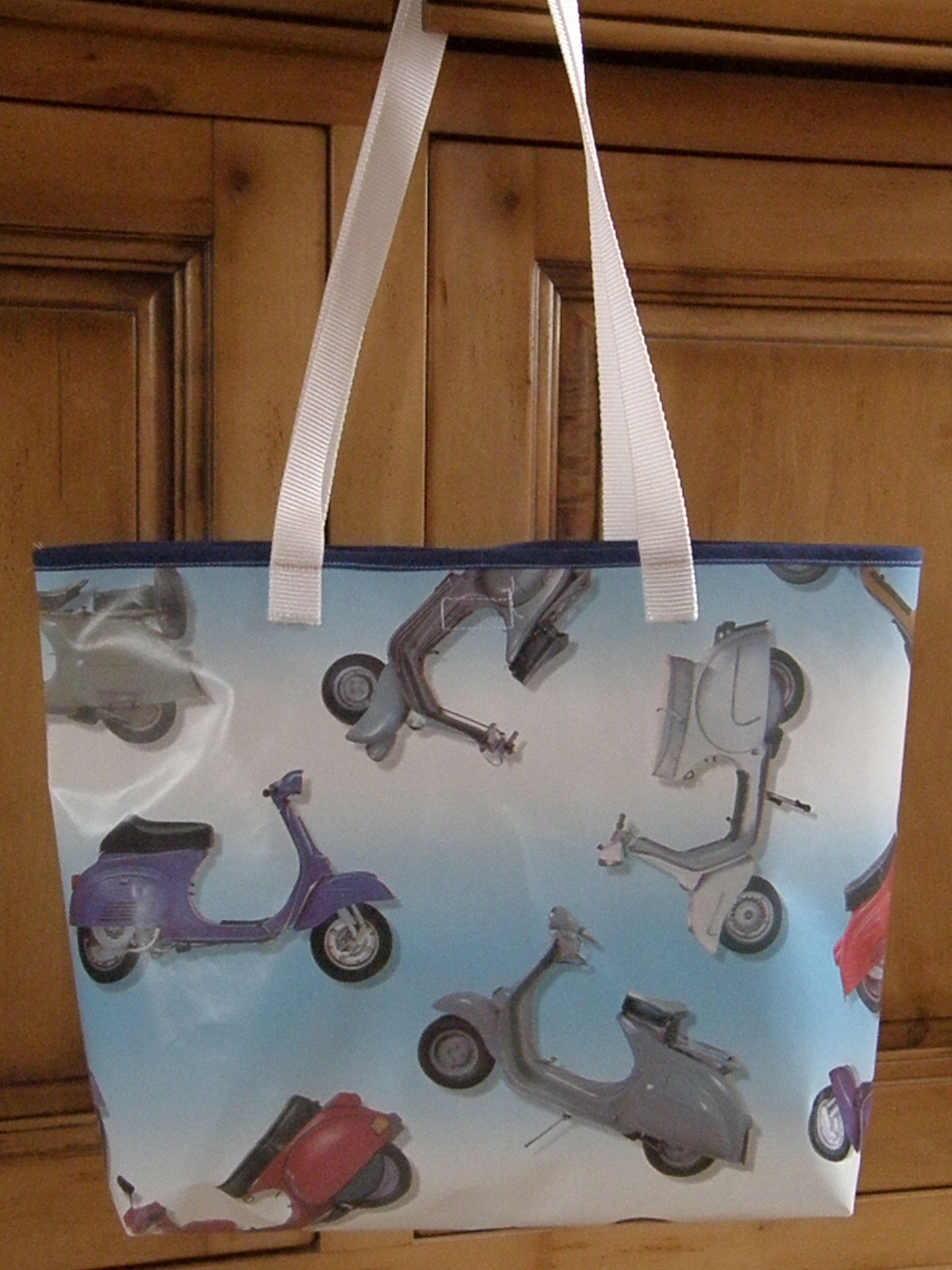 Un grand sac en toile cirée pour aller chez la nounou!!!! - les loisirs ...