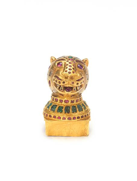 Bonhams to Sell Second Gold Gem-Set Finial From Fabled Throne of Tipu ...