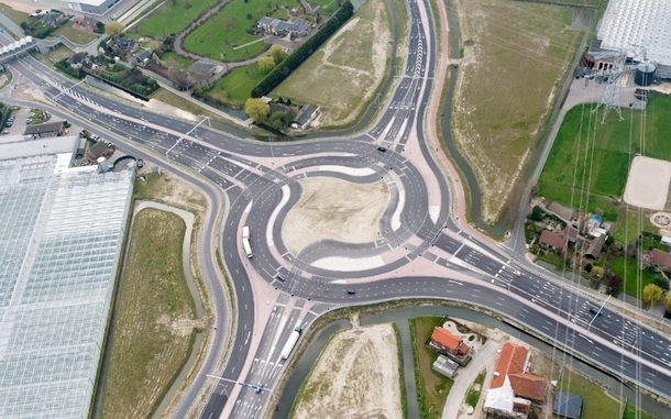 Rond-point à Naaldwijk (Pays-Bas) - Blog-rond-point