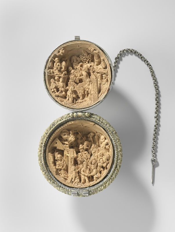 Rijksmuseum exhibits examples of Dutch micro-carving from the late ...