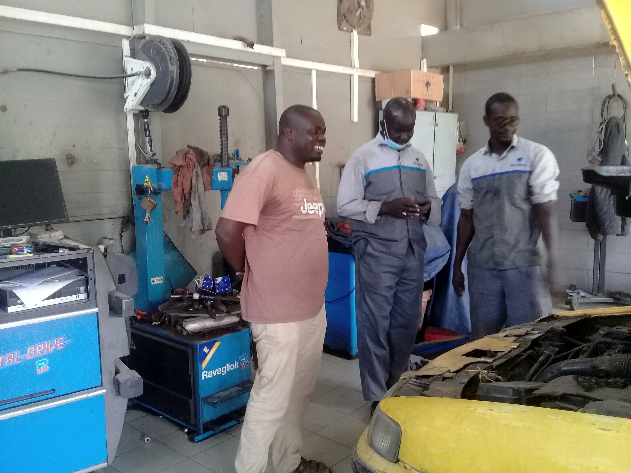 SAV EXPRESS - SENIRAN-AUTO.SA