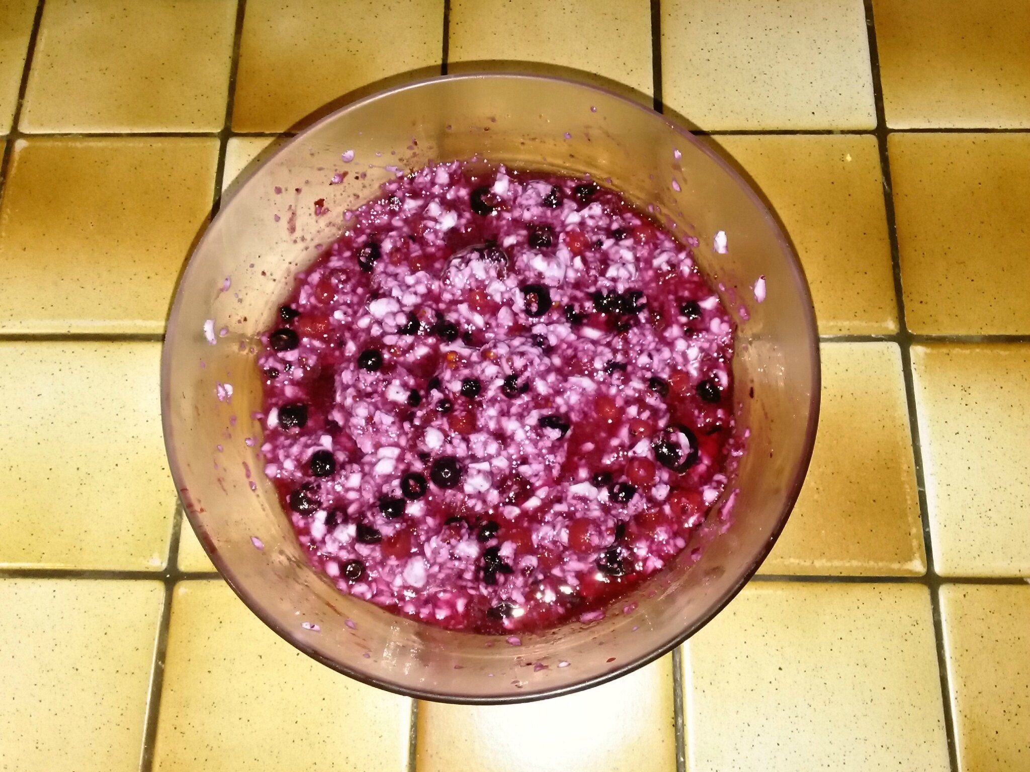 FRUITS ROUGES AU TOFU SOYEUX, SANS GLUTEN, SANS LAIT,EFFRAYANT! - La ...