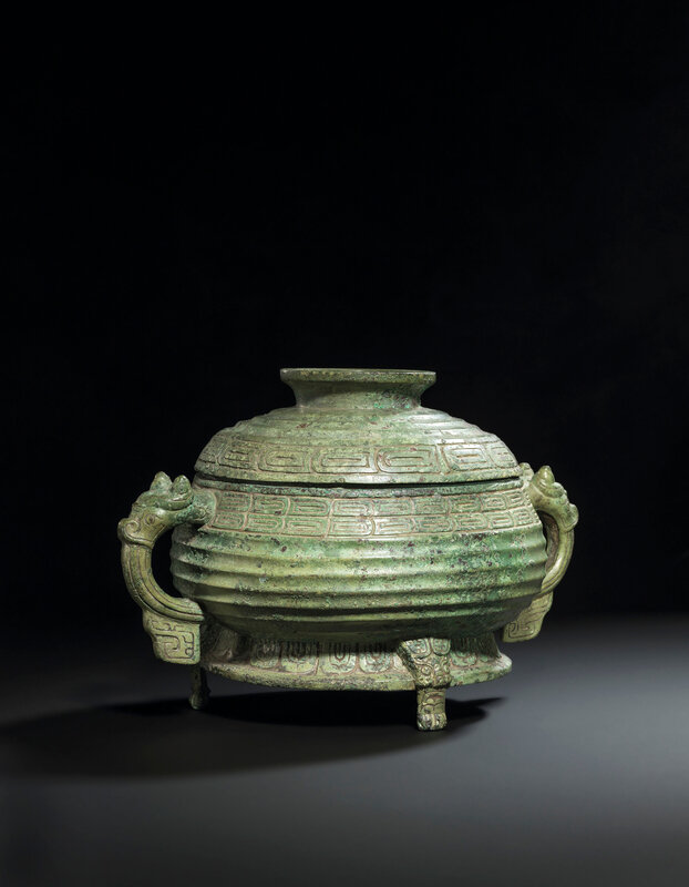 A bronze ritual food vessel and cover, gui, Western Zhou dynasty (1100-771 BC) - Alain.R.Truong