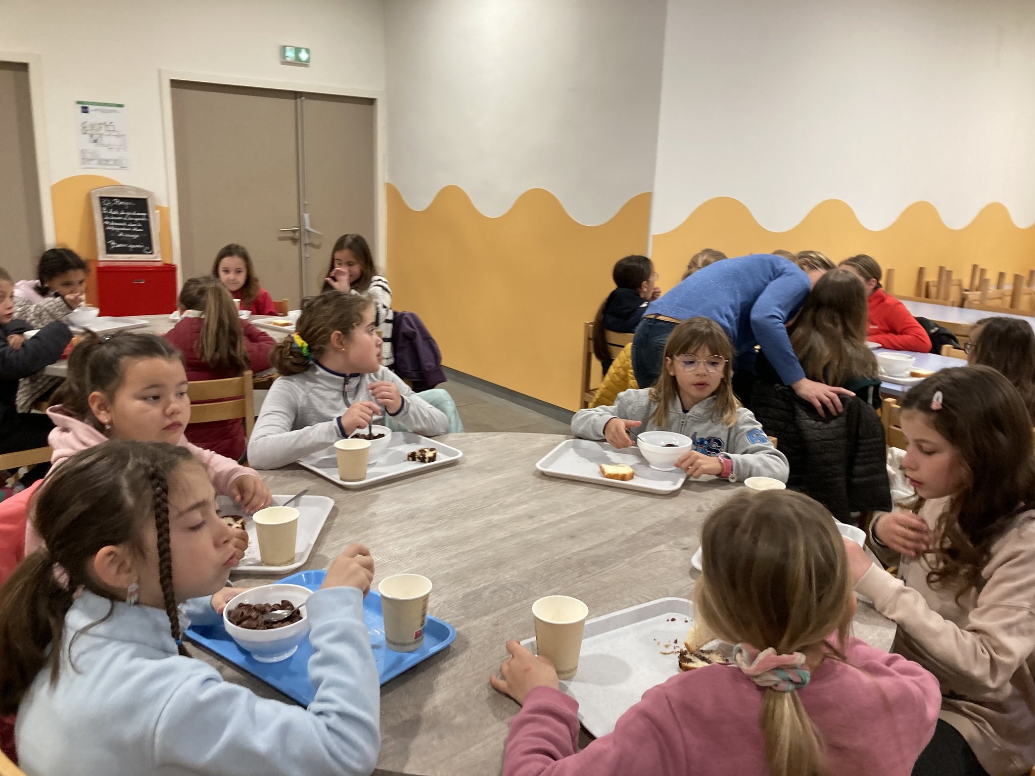 Réveil au centre - Ecole primaire de Lorp Sentaraille