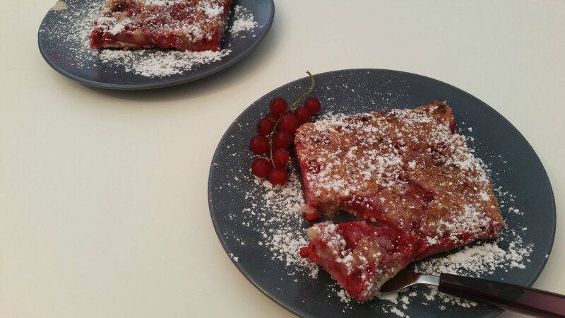 Tarte pudding aux fruits rouges - anneauxfourneaux