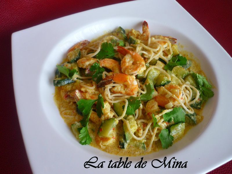 Curry De Crevettes Aux Courgettes Et Nouilles Chinoises La Table De