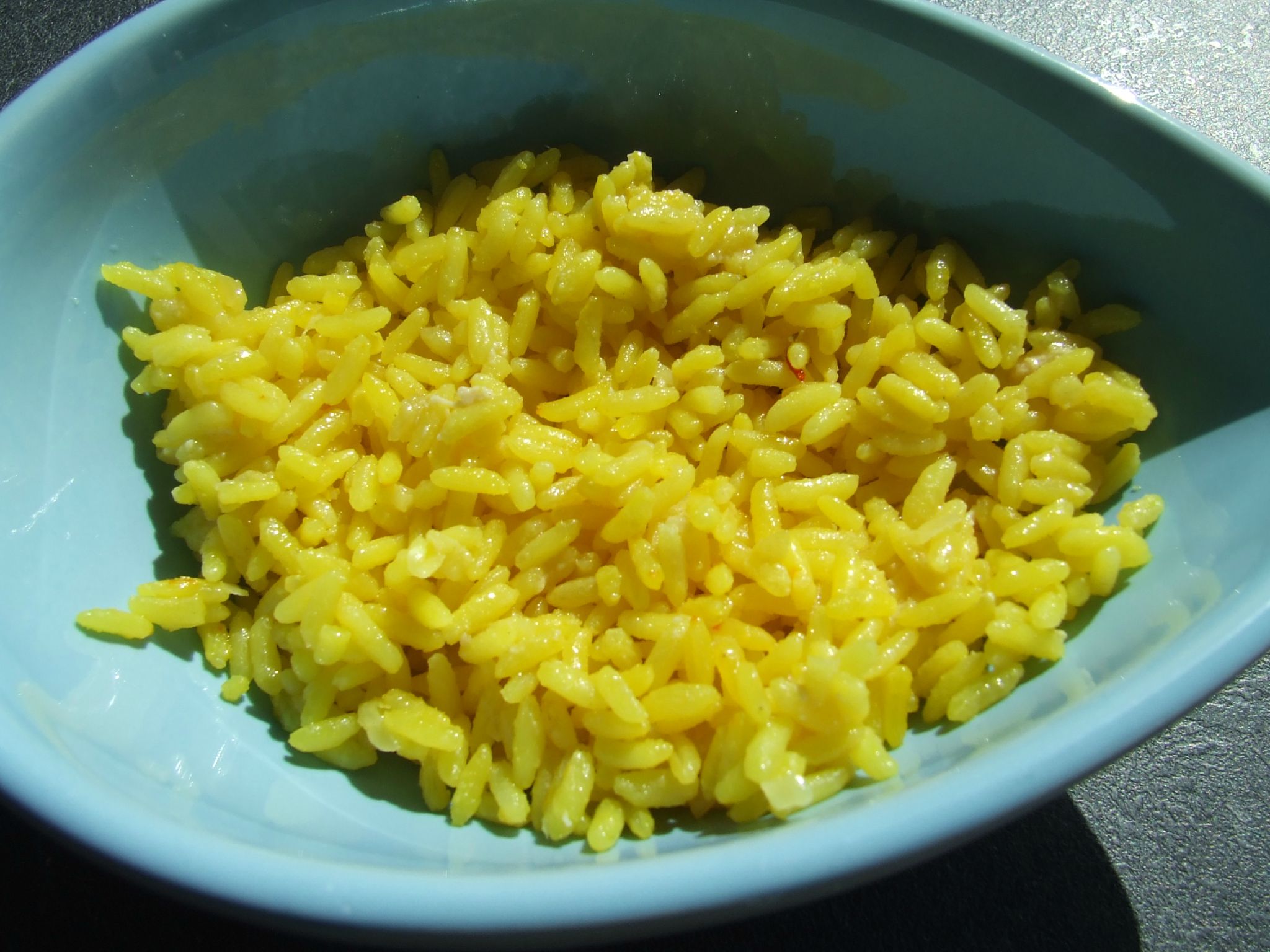 riz au safran cuisson micro ondes - Tupperware et moi ( Hélène! )