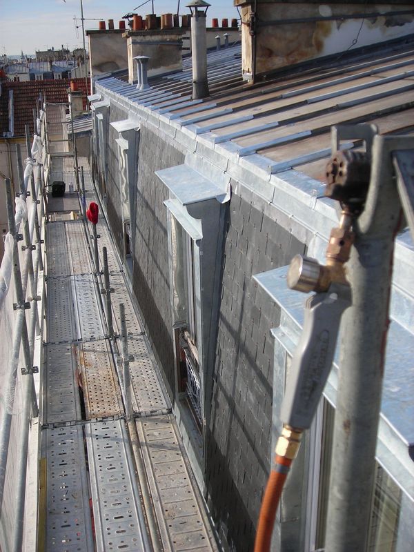 BRISI ARDOISES ET MODIFICATION DES LARMIERS - BLOG DE FREDERIC GERMANE ...