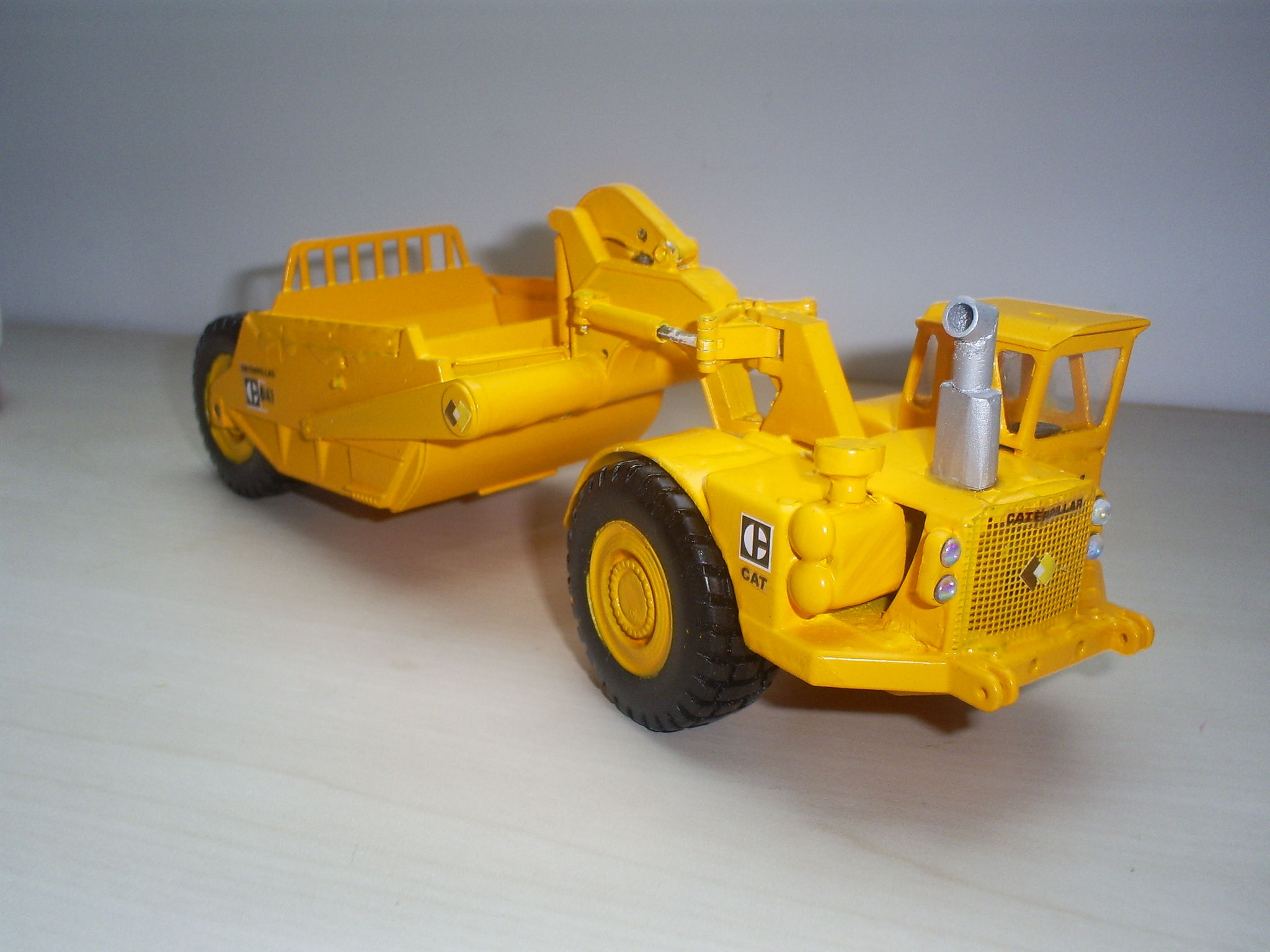 scraper CATERPILLAR 641 et 633 au 1/50 - MINITRUCKS59