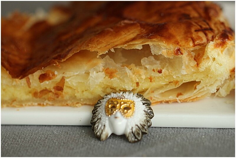 Ma couronne des rois.......mes fèves......ma galette et sa recette ...