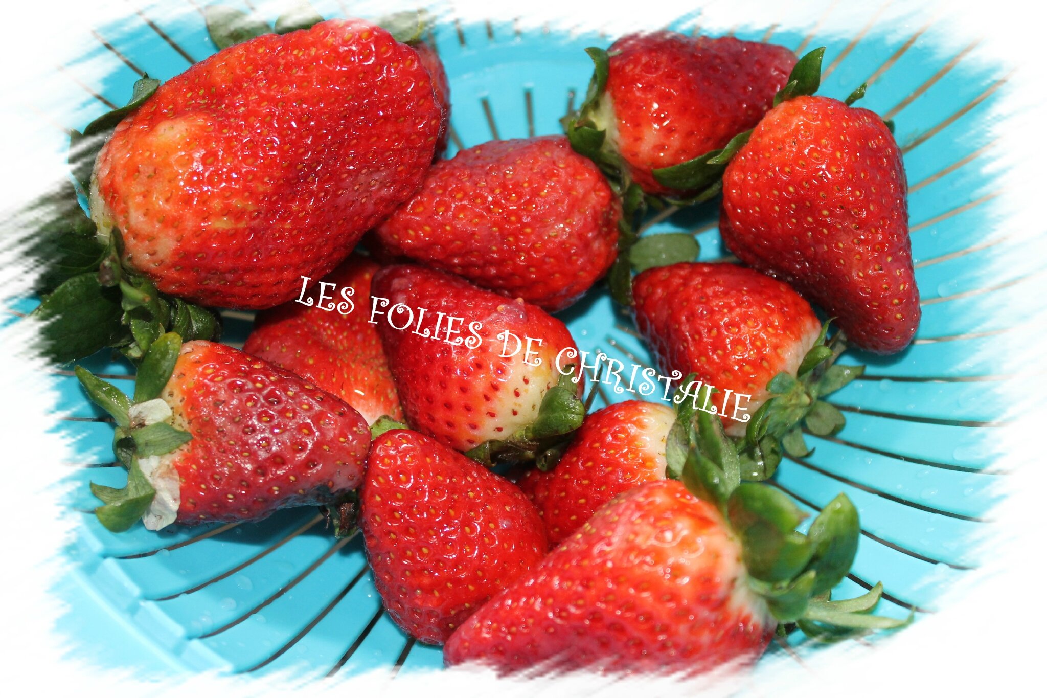 Glace à la fraise - Les folies de Christalie : ou quand la cuisine ...